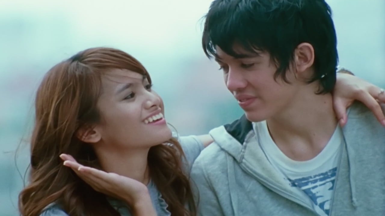 8 Film Indonesia Romantis yang Bikin Nangis, dari Kisah Perjodohan ...