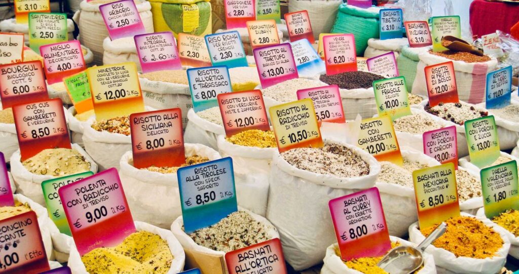 Ciri-ciri Beras Plastik Sintetis, Ini Cara Membedakannya dengan Beras Asli