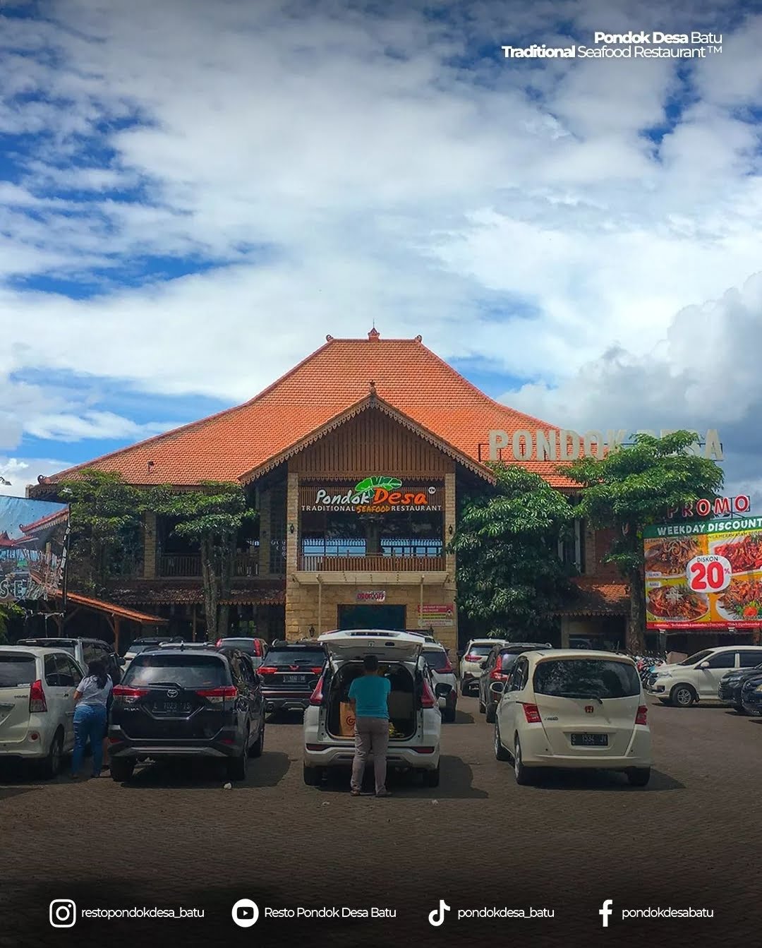 5 Tempat Makan di Batu yang Ada Kolam Ikan, Bikin Tambah Adem!