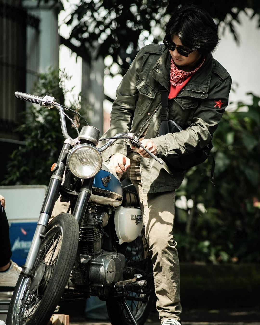 Motor Dilan Honda CB100 Gelatik, Berapa Harganya?