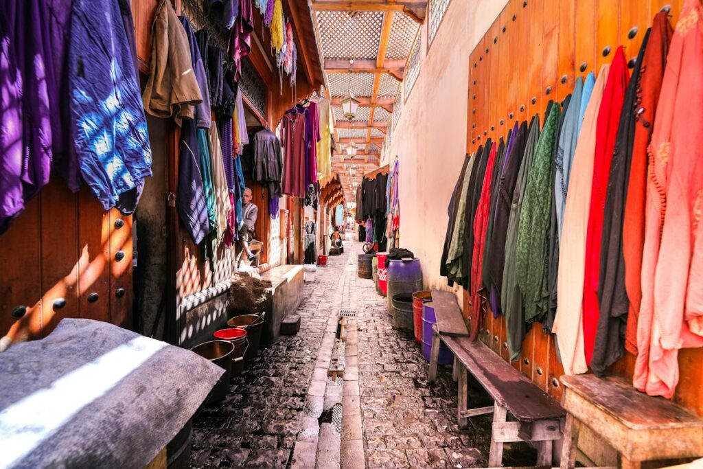 Sering Dianggap Sama, Ini Perbedaan Preloved dan Thrift Sering Dianggap Sama, Ini Perbedaan Preloved dan Thrift
