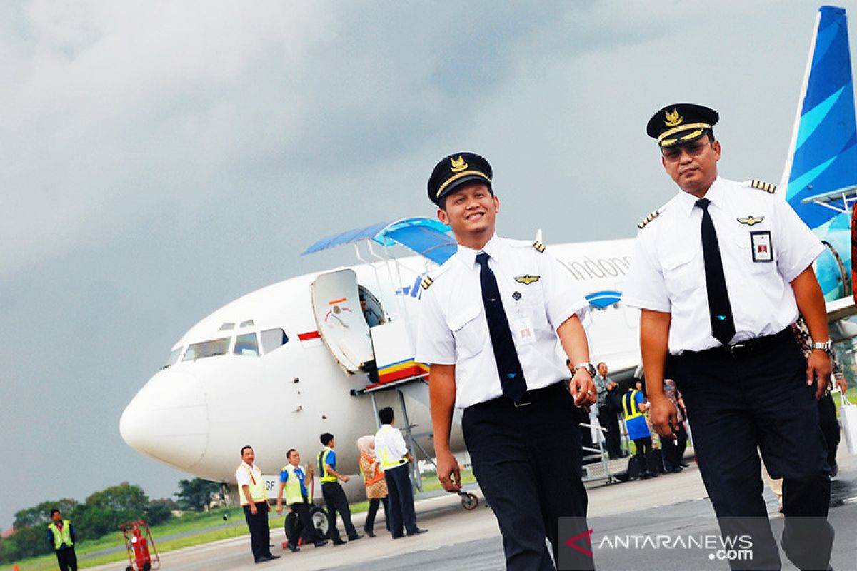 Gaji Pilot 8 Maskapai Penerbangan Populer Indonesia