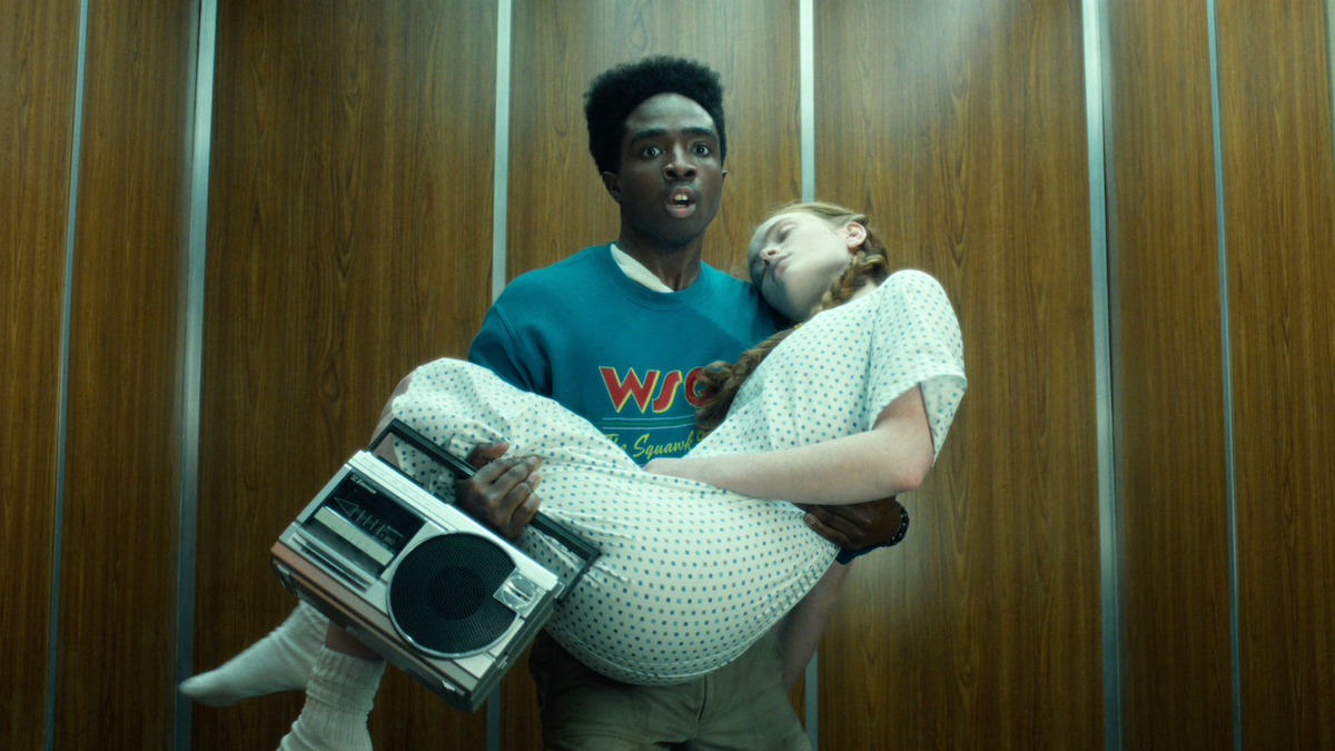 Stranger Things Bikin Lagu ‘Heroes’ David Bowie Meroket di Platform ...