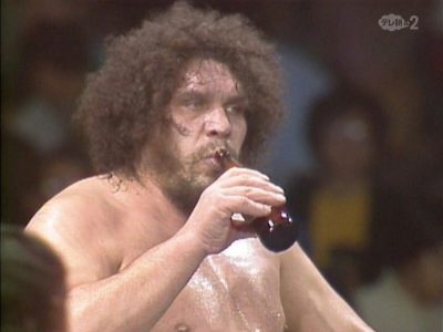 Efek Buruk Duduk Vincent: Fakta Lain Dibalik Gaya Duduk Viral